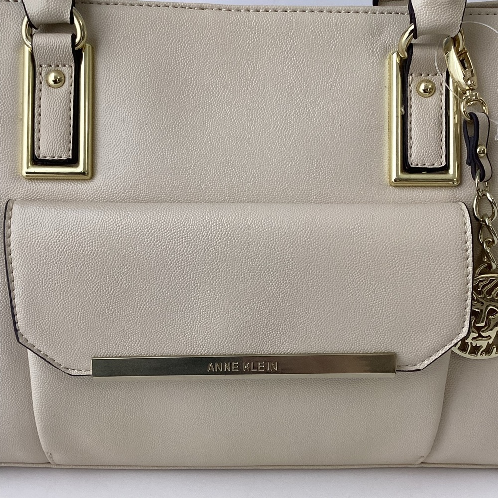 Anne Klein: Cream With Gold Hardware Purse Handbag Sa… - Gem